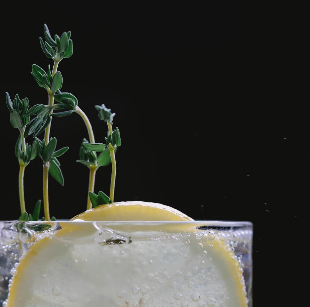 L’eau gazeuse : bienfaits et risques - Youhou.fr